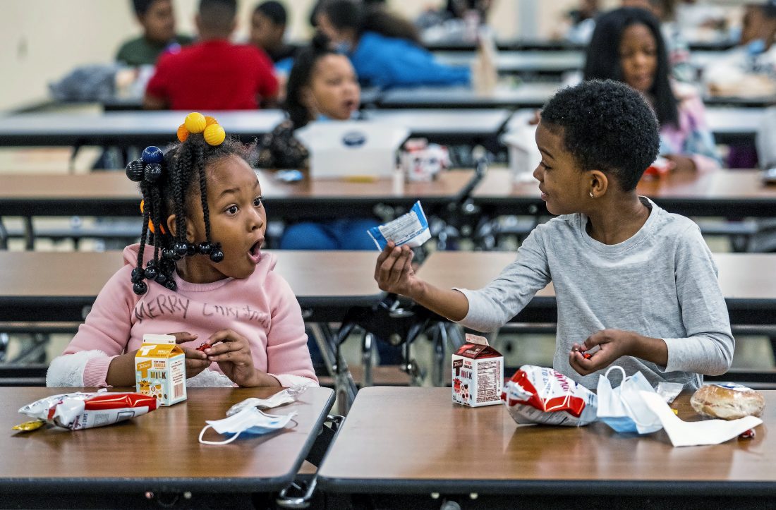 School lunch rules updated to help ease disruptions of the pandemic ...
